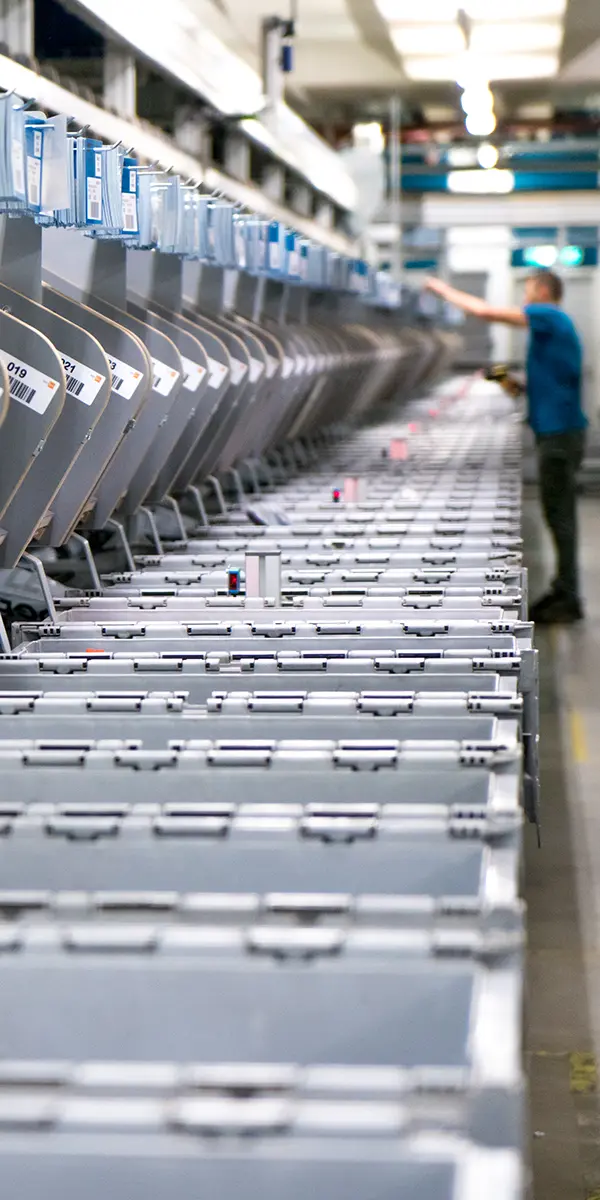 lower costs, higher efficiency, quick ROI l DistriSort